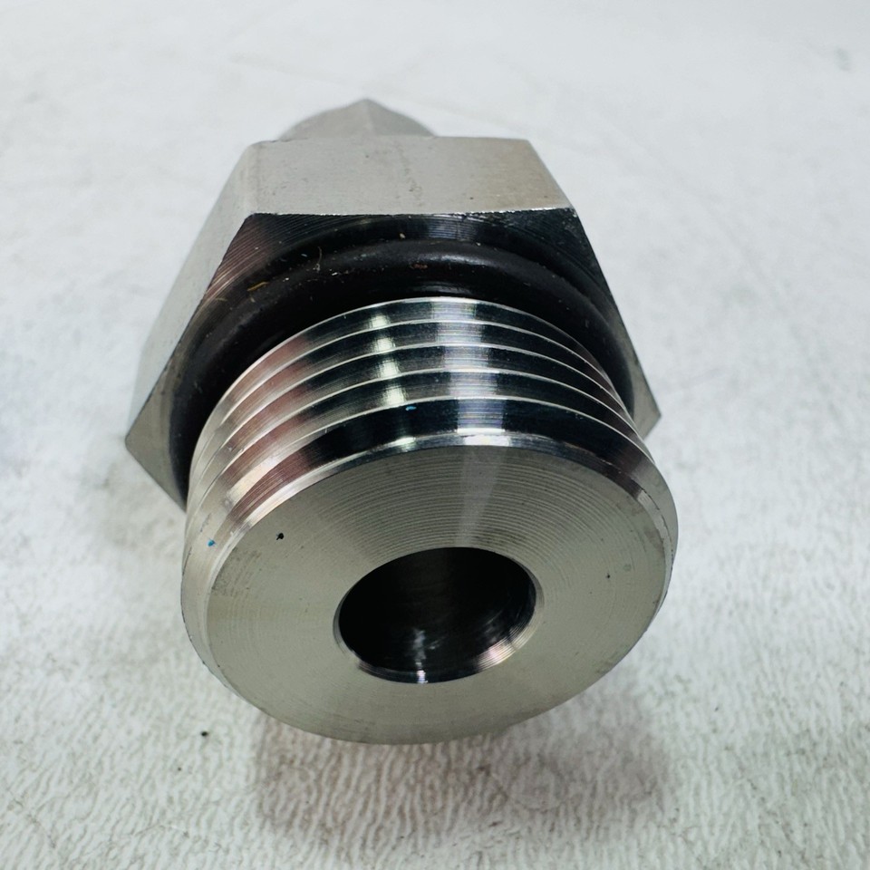 Swagelok SS-810-1-12ST Stainless Steel 1/2in Tube X 1-1/16in Thread ...