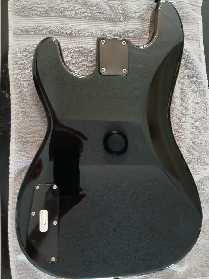 FENDER AERODYNE P BASS BODY. FULLY LOADED. MINT OPEN BOX. RARE FIND ...