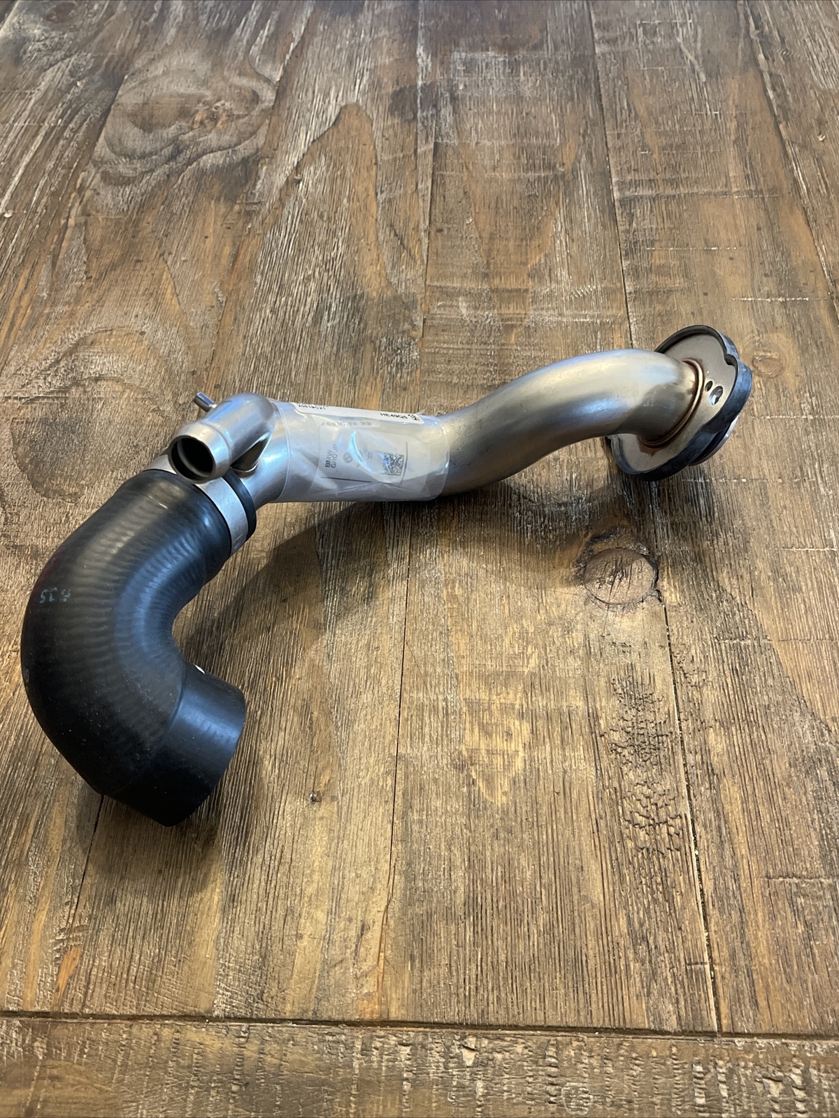 BMW 528i 2011 Engine Coolant Pipe Genuine for BMW 11537581873 for sale ...