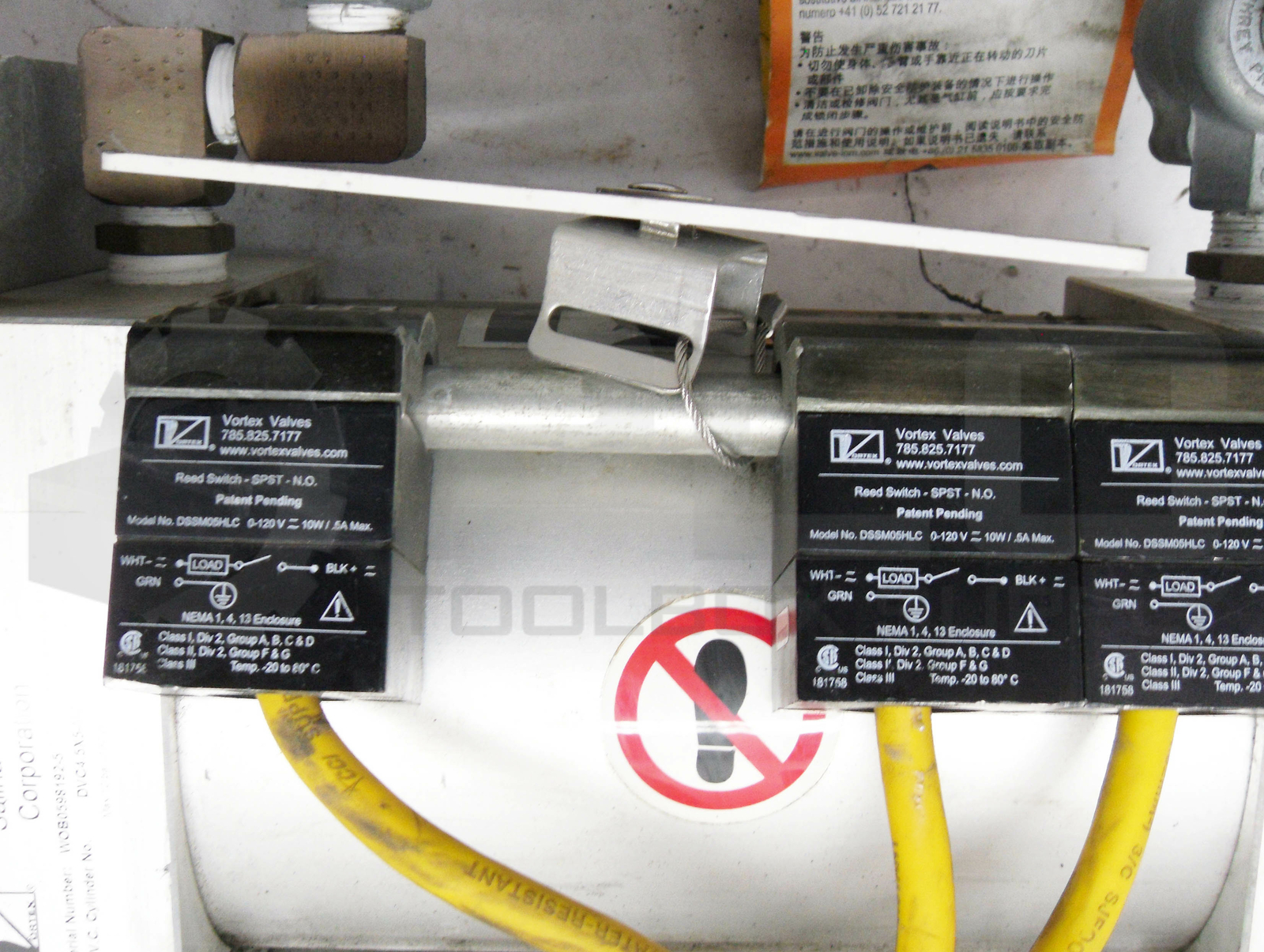 SALINA VORTEX CORP. DVC4.5X5-MG GATE VALVE GRA04-F-AP-S6-MG-IVP W/ (3 ...