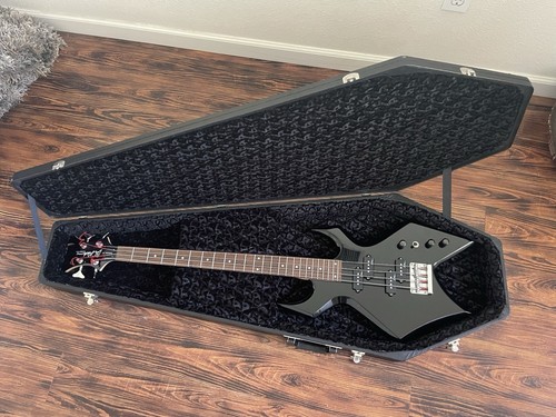 B.C. Rich Warlock Platinum Series 4 String Double P Bass WITH COFFIN ...