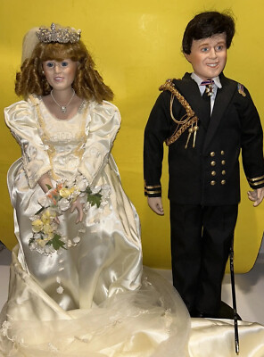 SALE DANBURY MINT 2 DOLLS PRINCESS SARAH & PRINCE ANDREW W/STANDS ...
