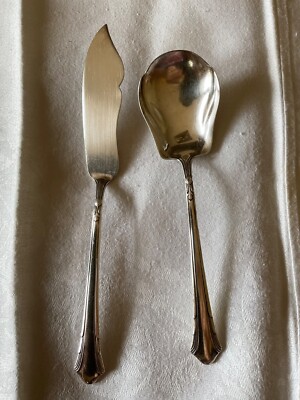 Gorham Lady Caroline Silverplate Butter knife and Sugar shell 1930 ...