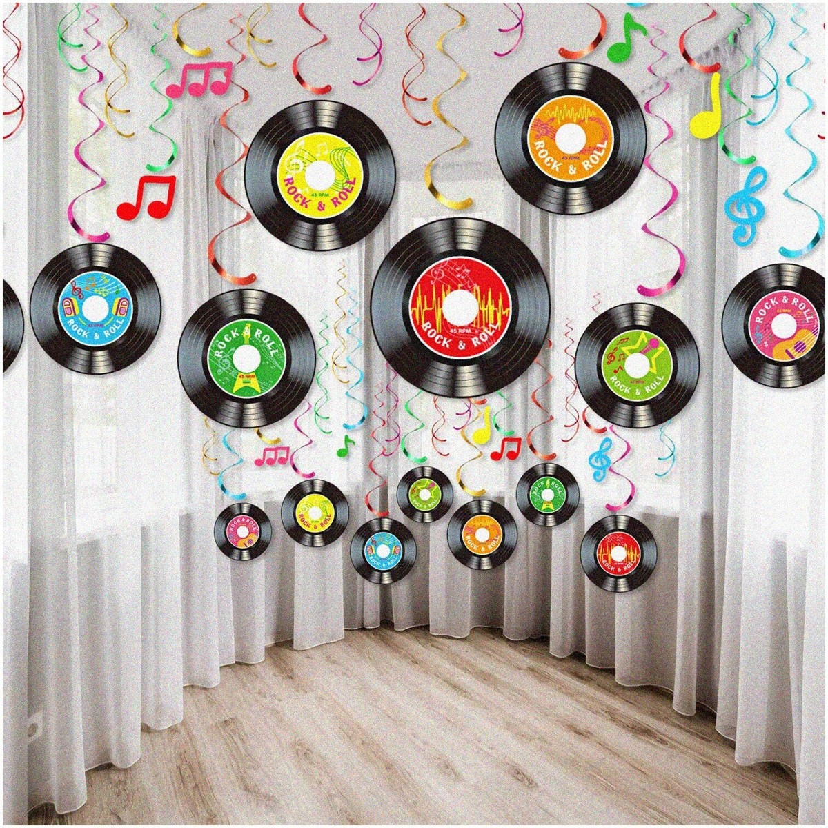 Retro Party Decorations 1950s Party Ideas | Kelly Caroline