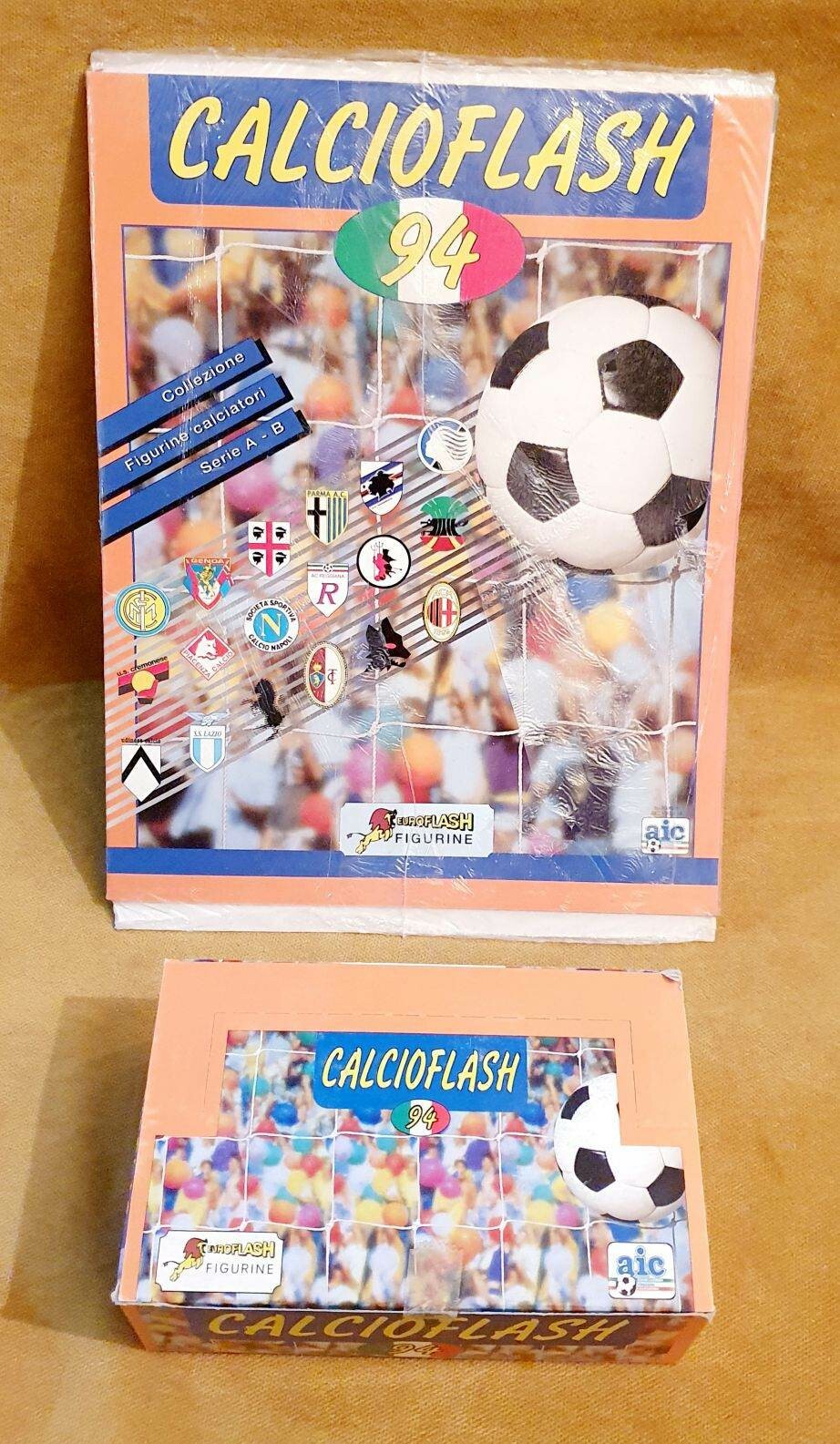 Calciatori Box with album Euro Flash Calcioflash 1994 Napoli inter ...