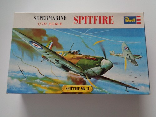 L253 Revell Model Kit H-611 - Supermarine Spitfire MkII 1/72 | eBay UK
