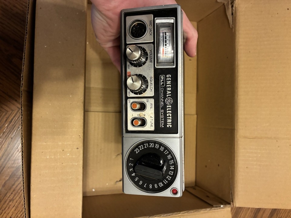 Vintage GE 40-Channel Mobile CB PA Radio 3-5810 Transceiver WITH BOX ...