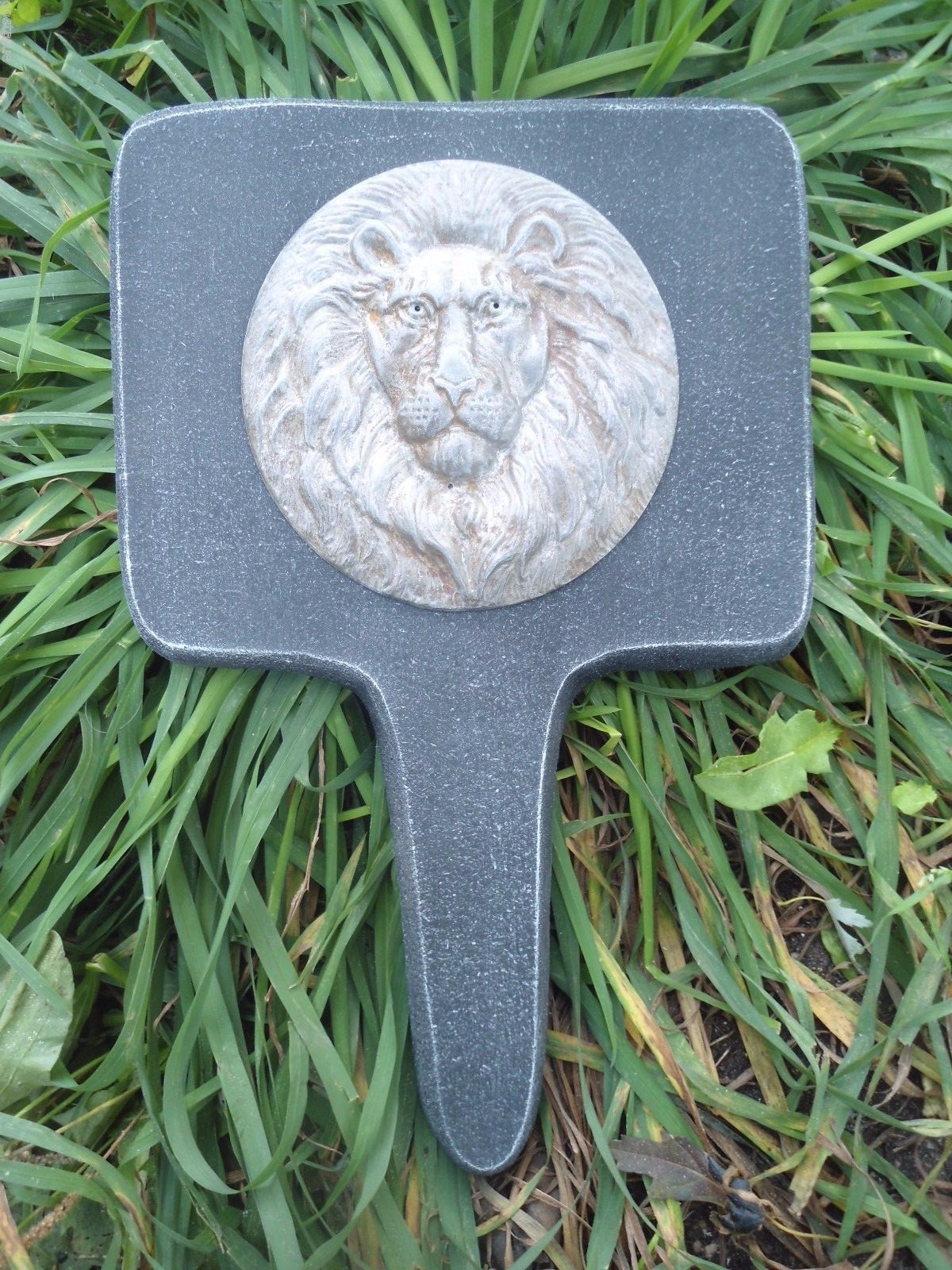 Lion plant spike mold plaster concrete animal mould 13" x 8" x 3/4" | eBay
