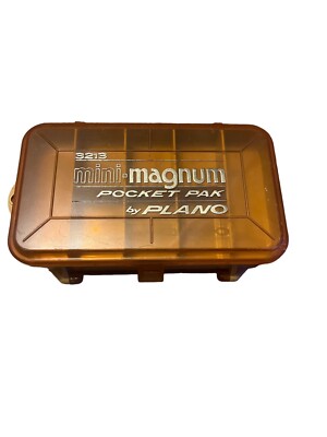 Tackle Boxes - 3213 Mini Magnum