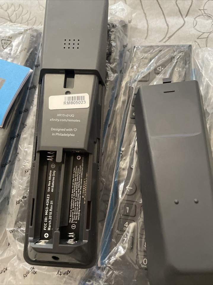 Lot Xfinity Voice Remote Control XR15 V2 Comcast With Batteries - NEW ...