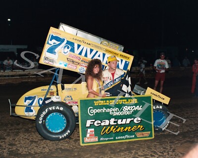 DAVE BLANEY #7 VIVARIN SPRINT CAR WIN CLOSE UP SHOT 8X10 GLOSSY PHOTO # ...