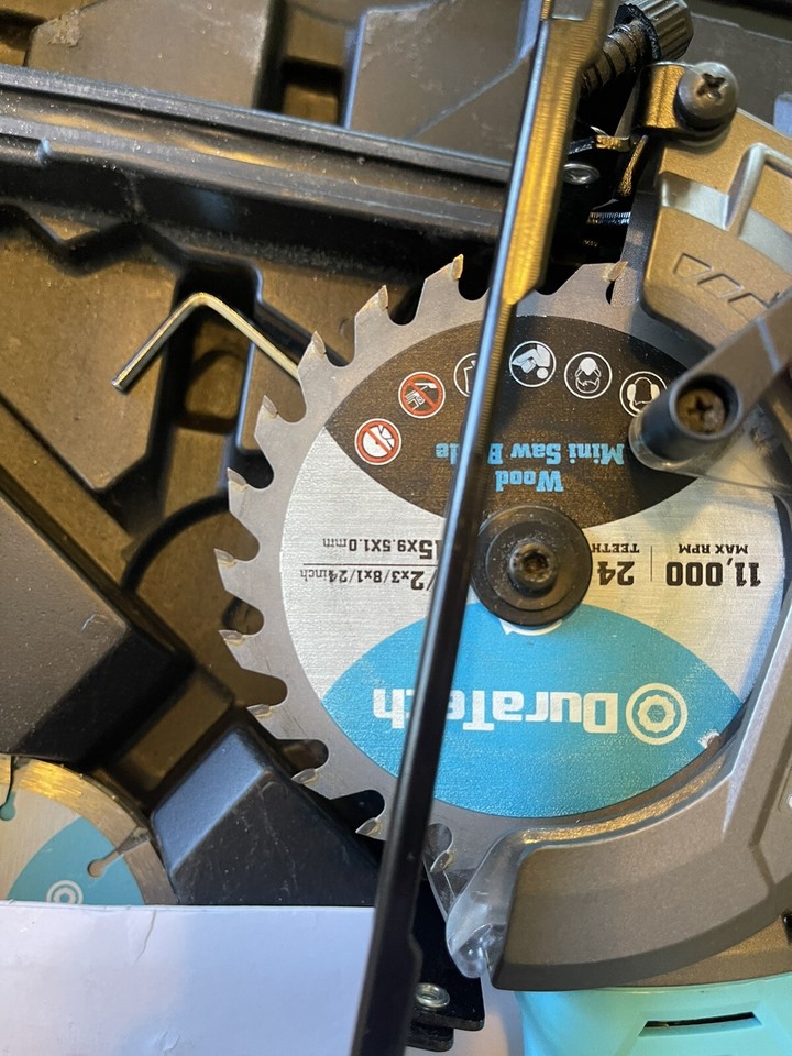 DURATECH 20V Cordless Mini Circular Saw 4-1/2" Compact Electric ...