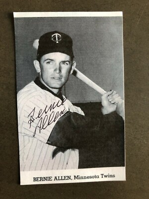 Minnesota Twins BERNIE ALLEN autographed Postcard-sized Photo Card | eBay