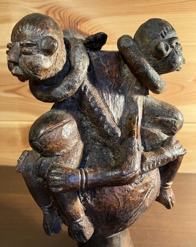 Tikar Clay Oil Lamp with Guardian Figures African Cameroon Pottery 1.07 ...