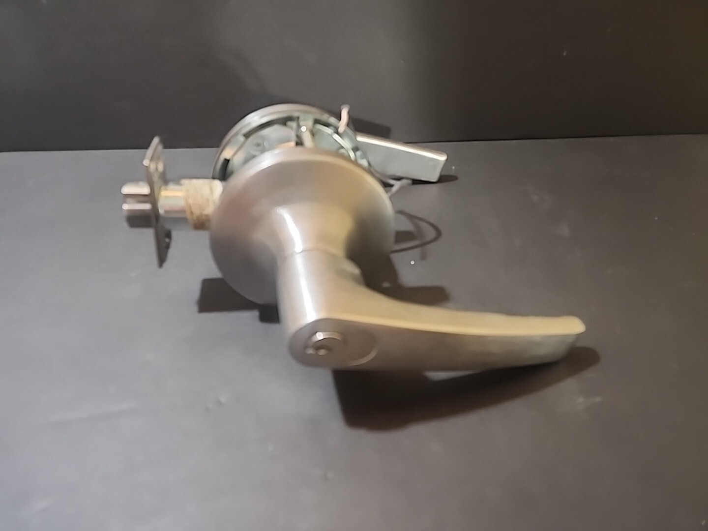 Yale Electrically Controlled Single Point Electronic Locks | eBay