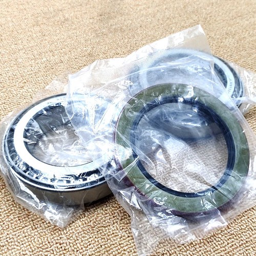 Axle Bearing & Seal Kit fit 1321607 1321608 6671138 Bobcat S220 S250 ...