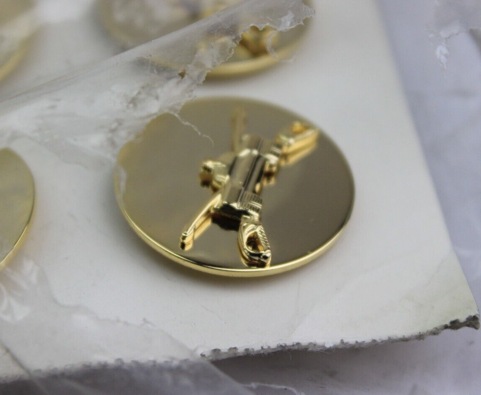 Lot of 20 Vintage U.S. Army Armored Cavalry Tank Division Crossed ...