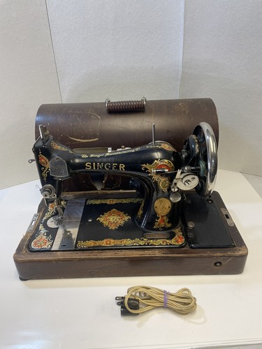 1925 Singer Model 128 Sewing Machine with Lamp Motor Case No Pedal ...