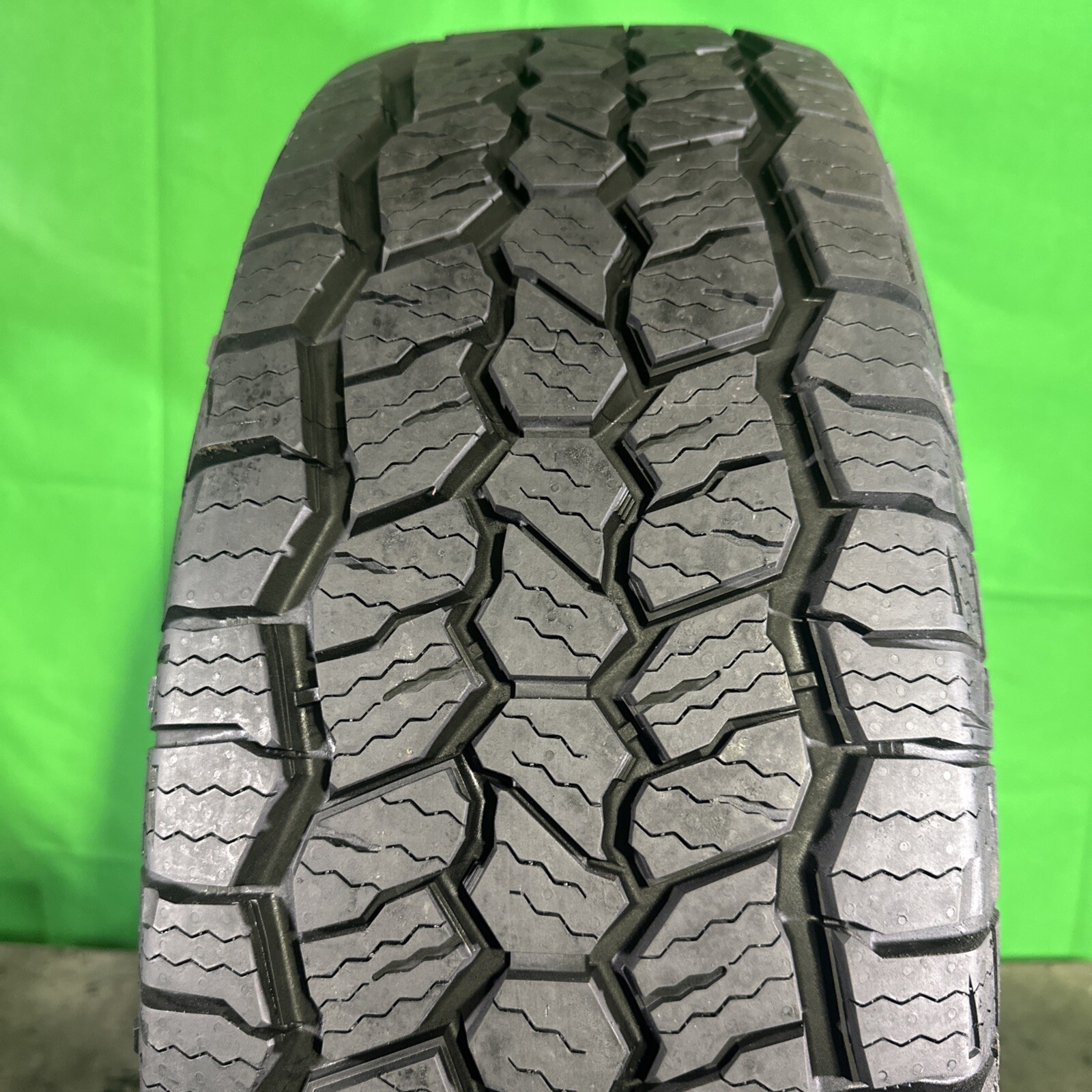 Single,Used-265/70R17 Vredestein Pinza AT 115T 10/32 DOT 1024 | eBay
