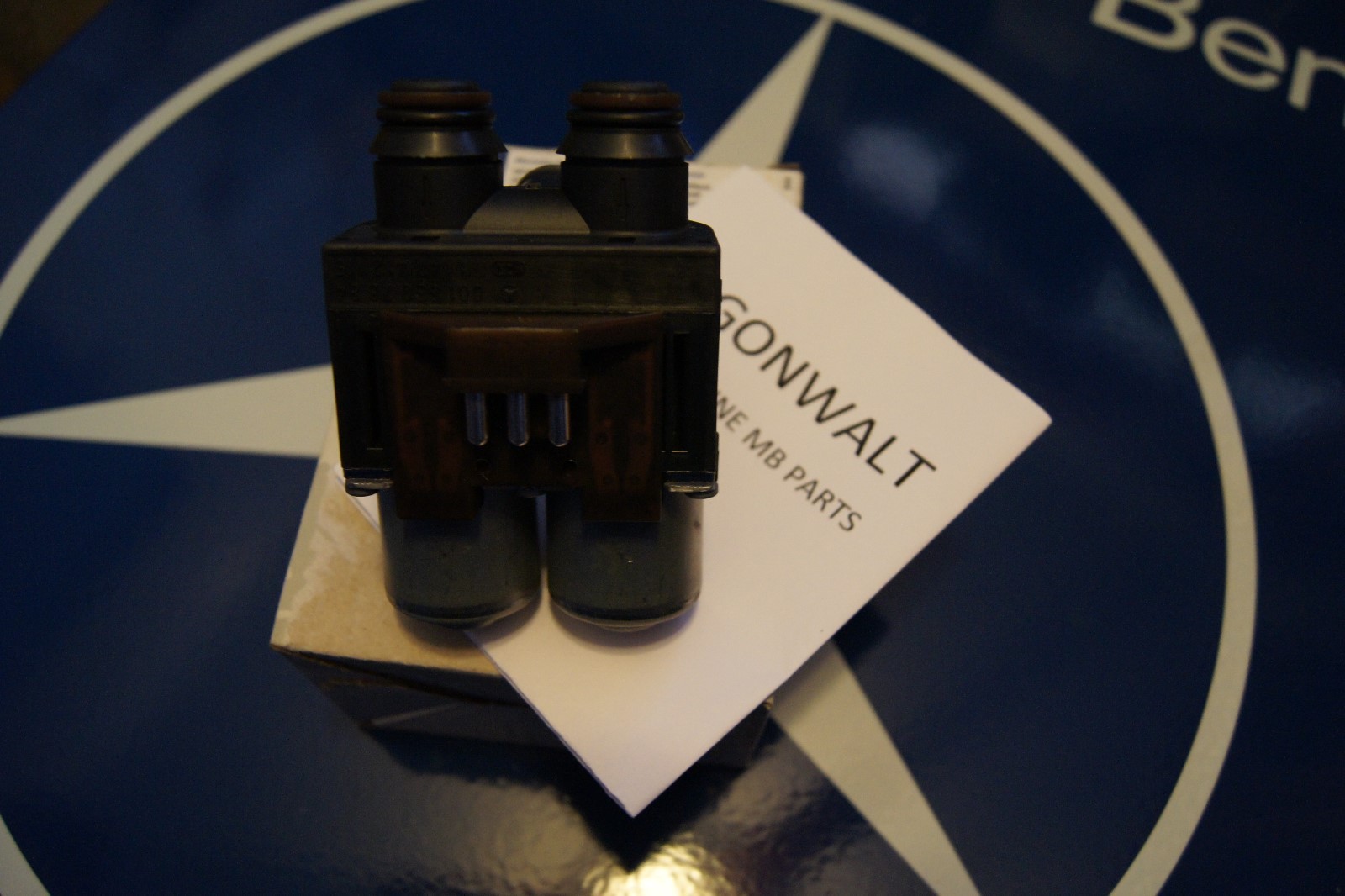 Mercedes Benz Genuine E300 430 Heater Control Double Solenoid Valve ...