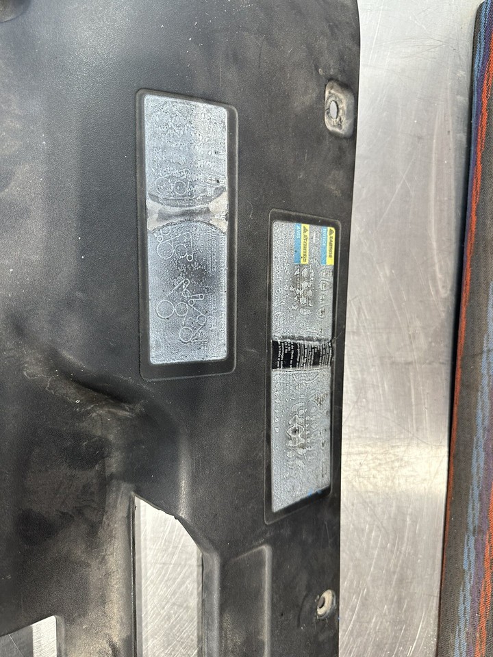 1999 - 2006 CHEVROLET SILVERADO UPPER RADIATOR SIGHT SHIELD BAFFLE ...