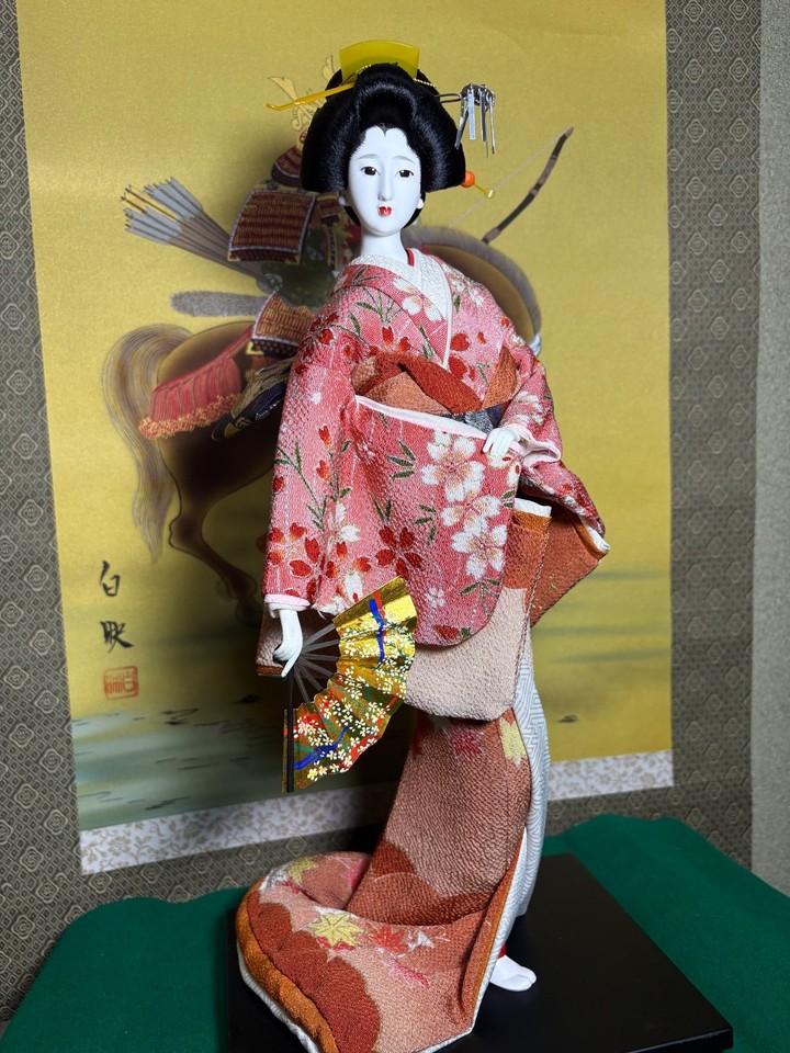 Beautiful Japanese Geisha Doll, Pink, Small Fan, Kimono, Made in Japan ...