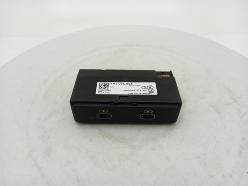 AUDI E-TRON GT Double USB charging port - 4N1035954 2021-2024 4N1035954 ...