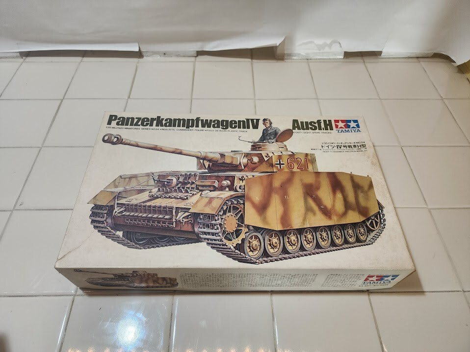 Tamiya Panzerkampfwagen IV Ausf.H MM154 Military Miniature Model Kit 1/ ...