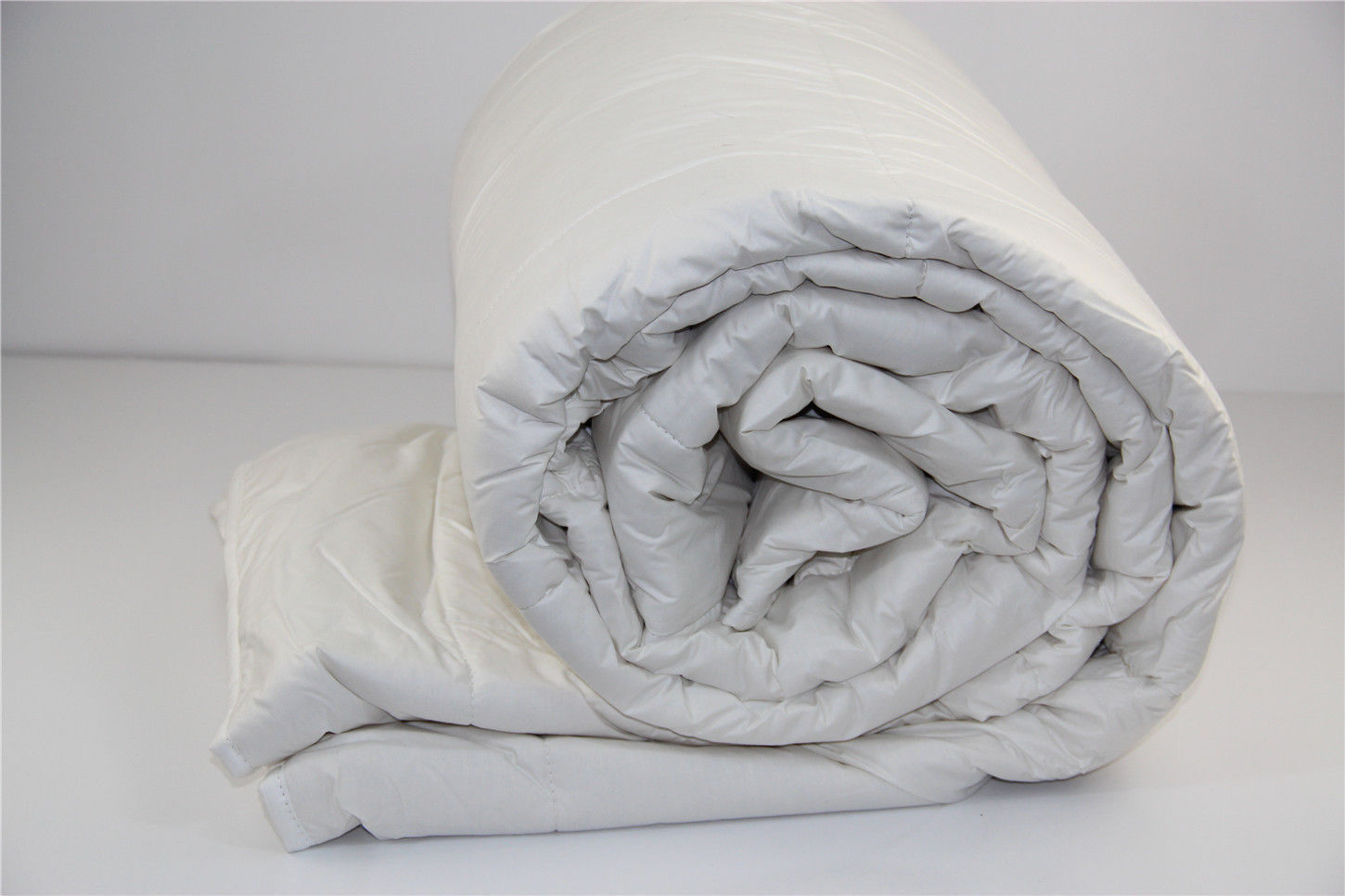 500GSM Wool Super King Doona / Quilt - Winter Weight RRP $259 | eBay