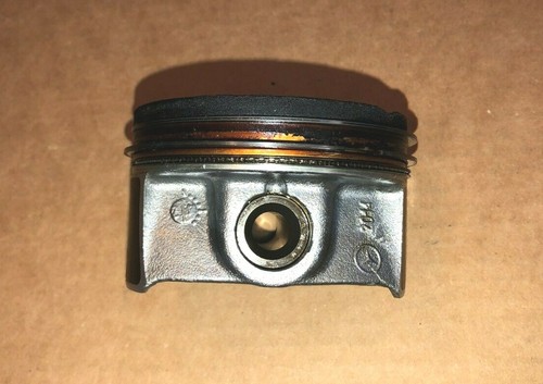 MERCEDES BENZ ENGINE PISTON, PART# 2760305317, OEM | eBay