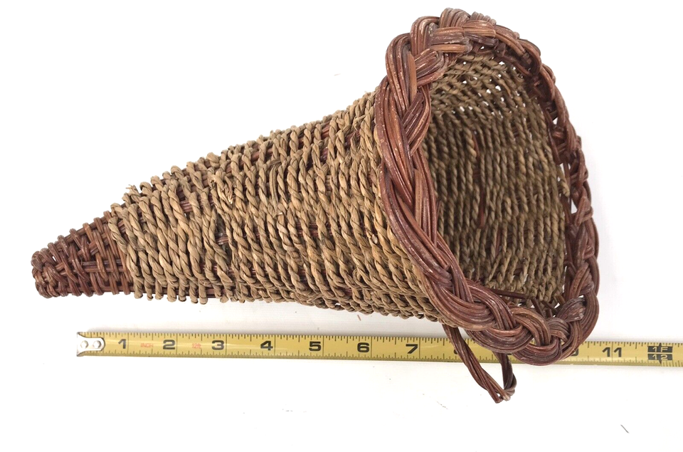 Wicker Cornucopia Holiday 10" Basket Thanksgiving Woven W/Hook for Wall ...