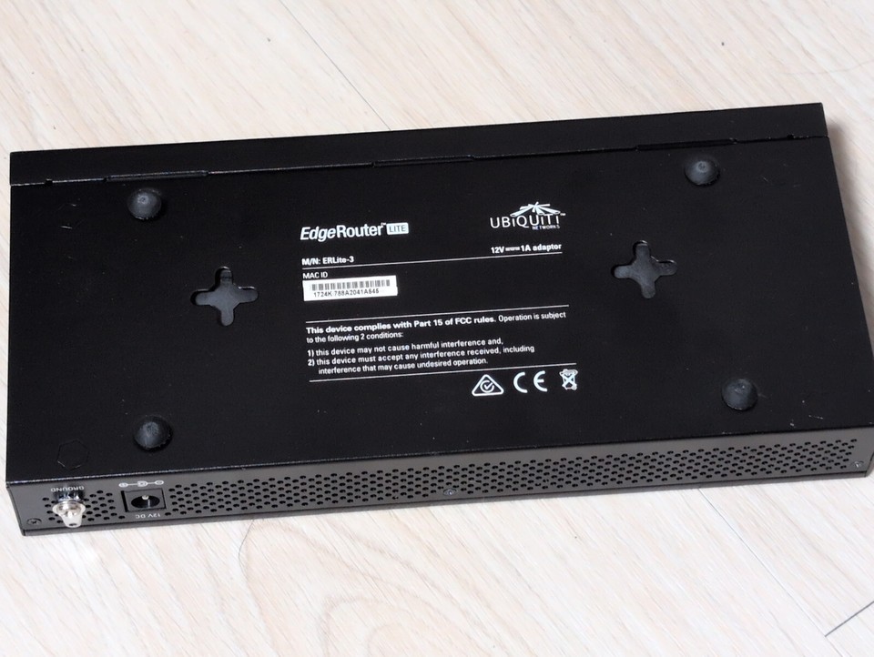 Ubiquiti Networks EdgeRouter Lite 3-Port Router ERLite-3 w/ Power ...