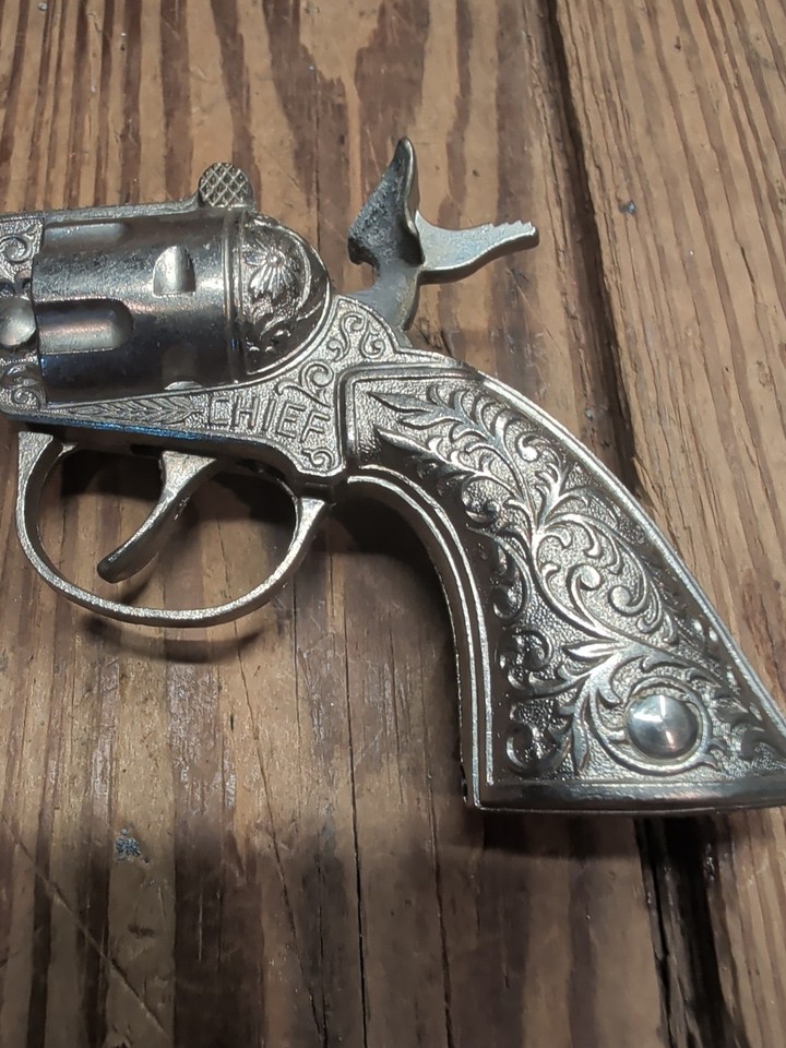 Hubley Chief Cap Gun | eBay