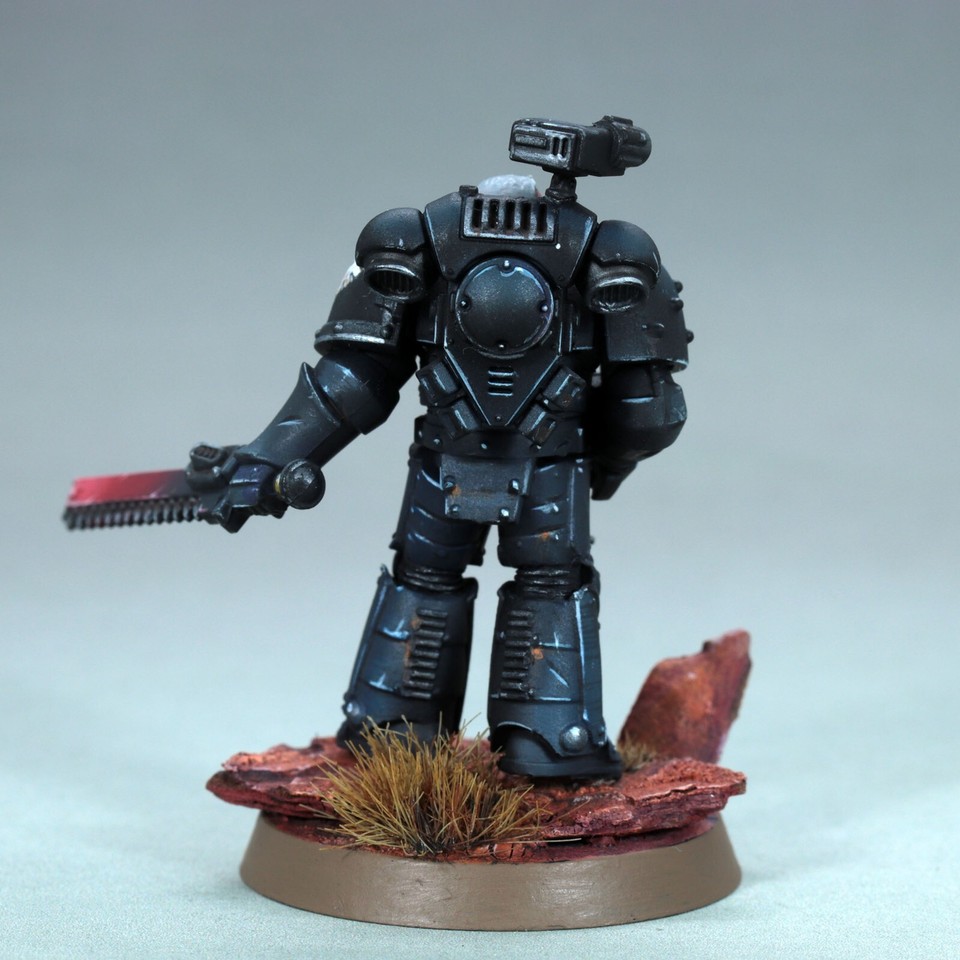 painted Dark Angels Sergeant miniature Warhammer Horus Heresy 30k 40k ...
