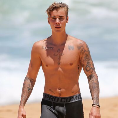 Justin Bieber Posing At The Beach 8x10 Picture Celebrity Print | eBay