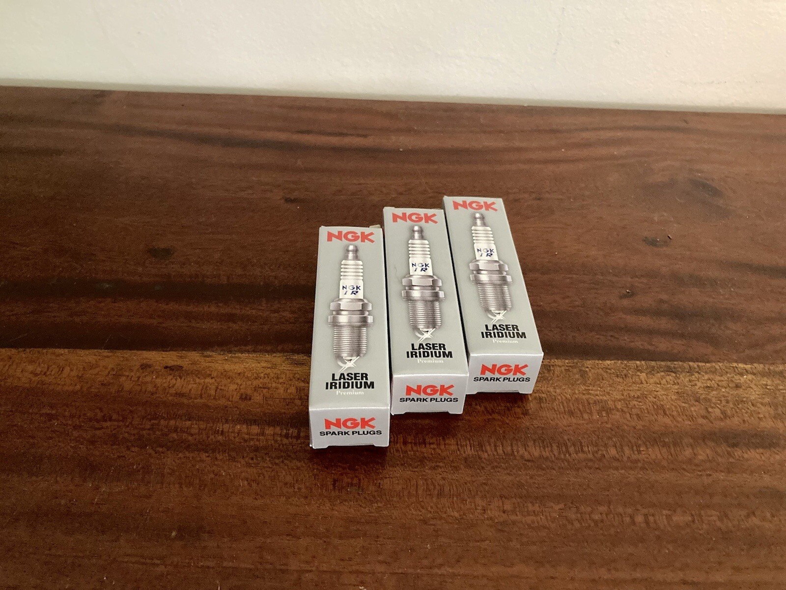 Triumph Speed Triple S 1050 2016-2017 Spark Plugs | eBay