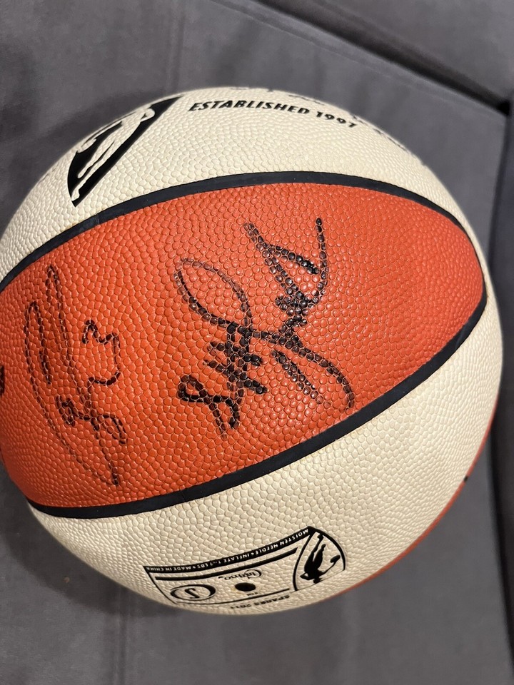 Official WNBA Spalding game Basketball Signed Autographed From 2010’s ...