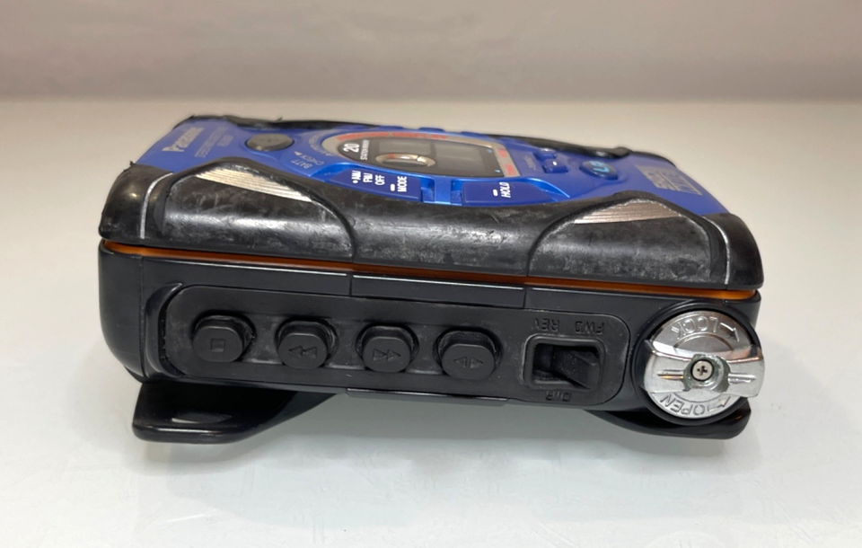 Panasonic Shock Wave Stereo Blue Radio Cassette Player RQ-SW33V Tested ...