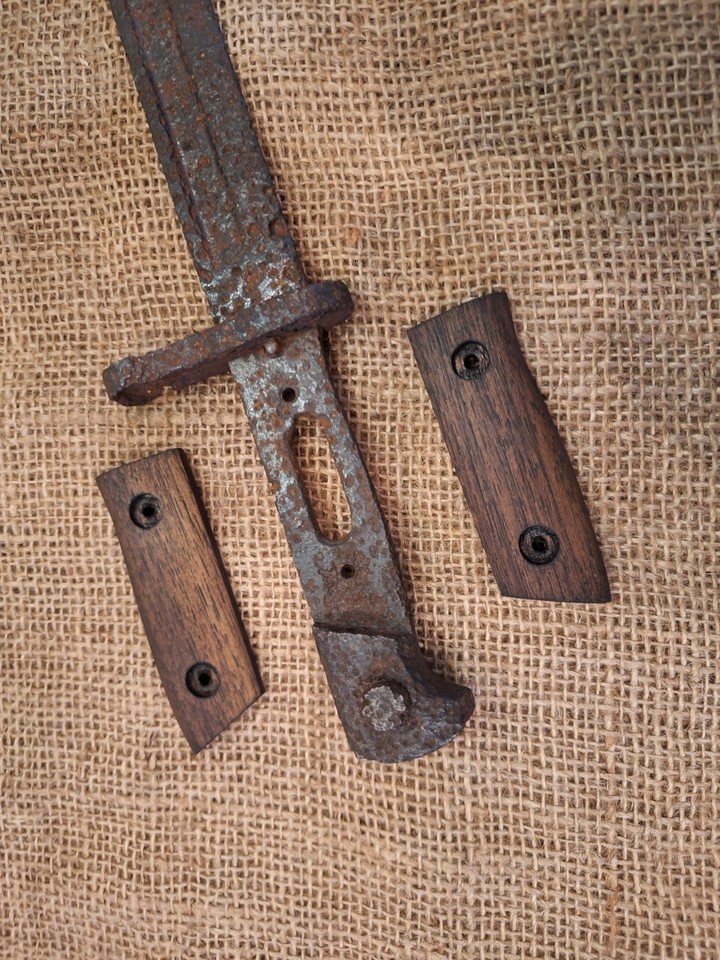 ww1 "Russian Winchester" Bayo Grips . Aged Repro. | eBay