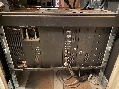 Motorola Quantar/Quantro Repeater VHF R2 (Read Discription) | eBay