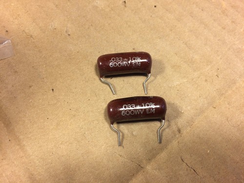 2 NOS Vintage EM Brown Drop .033 uf 600v Capacitors EM Tone Caps TESTED ...