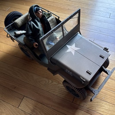 12 Inch GI JOE Jeep 2002 With Bonus 1993 Hasbro 12 Inch Figure. | eBay