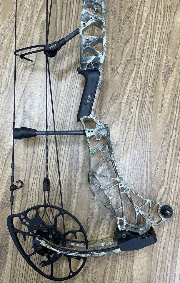 Mathews Lift 29.5 RH Realtree Pick Your Mod | eBay