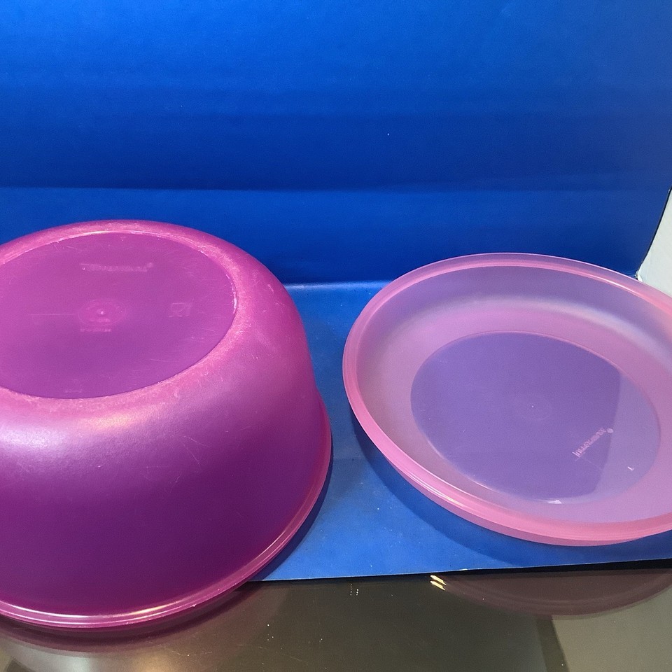 Tupperware 4 qt Pink Pastel Container 1834-3 With Lid And Extra 1832-7 ...