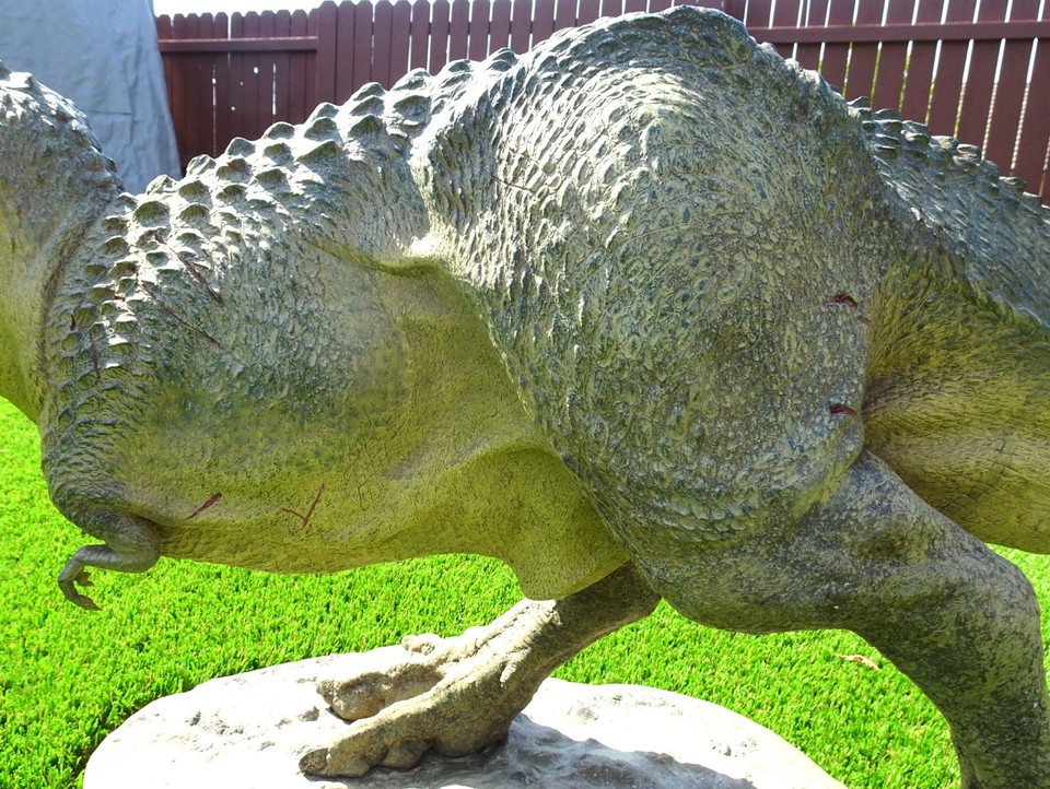 King Kong T-REX Dinosaur Full-Size Statue Figure Bust Collectible | eBay