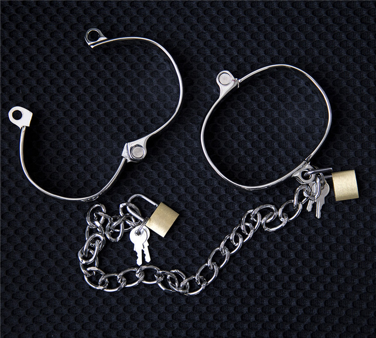 Bondage Metal Handcuffs Ankle Cuffs with Chain Lock Restraint Wrist ...