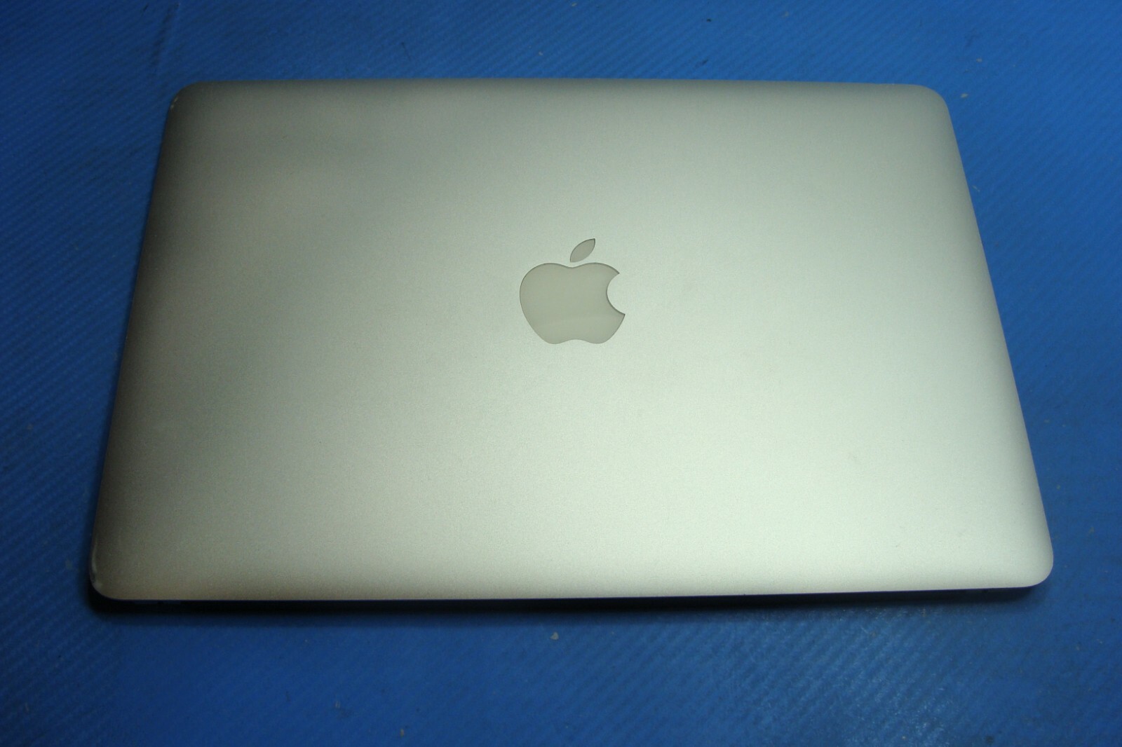 Apple MacBook Air A1466 13.3 inch Laptop - MD231LL/A (June, 2012) for ...