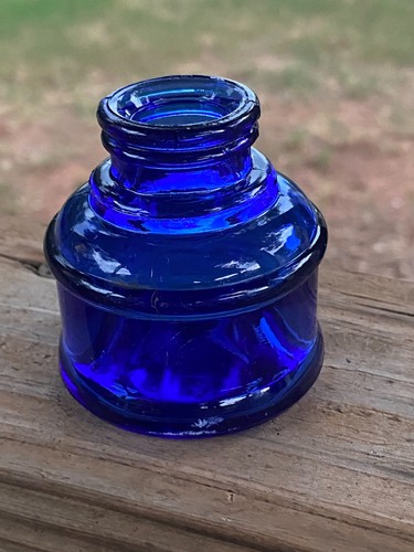 VINTAGE EARLY 1900'S COBALT BLUE INK WELL BOTTLE 2 OZ. ROUND 2 1/4 ...