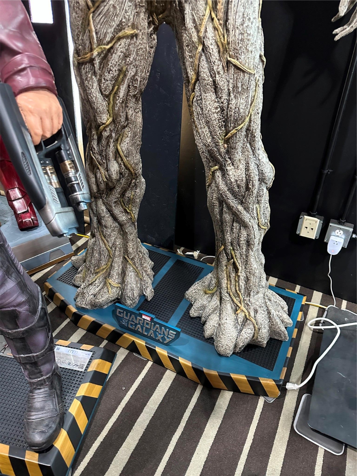 Guardians Of The Galaxy: Adult Groot Life Size Statue 1:1 Scale Figure ...