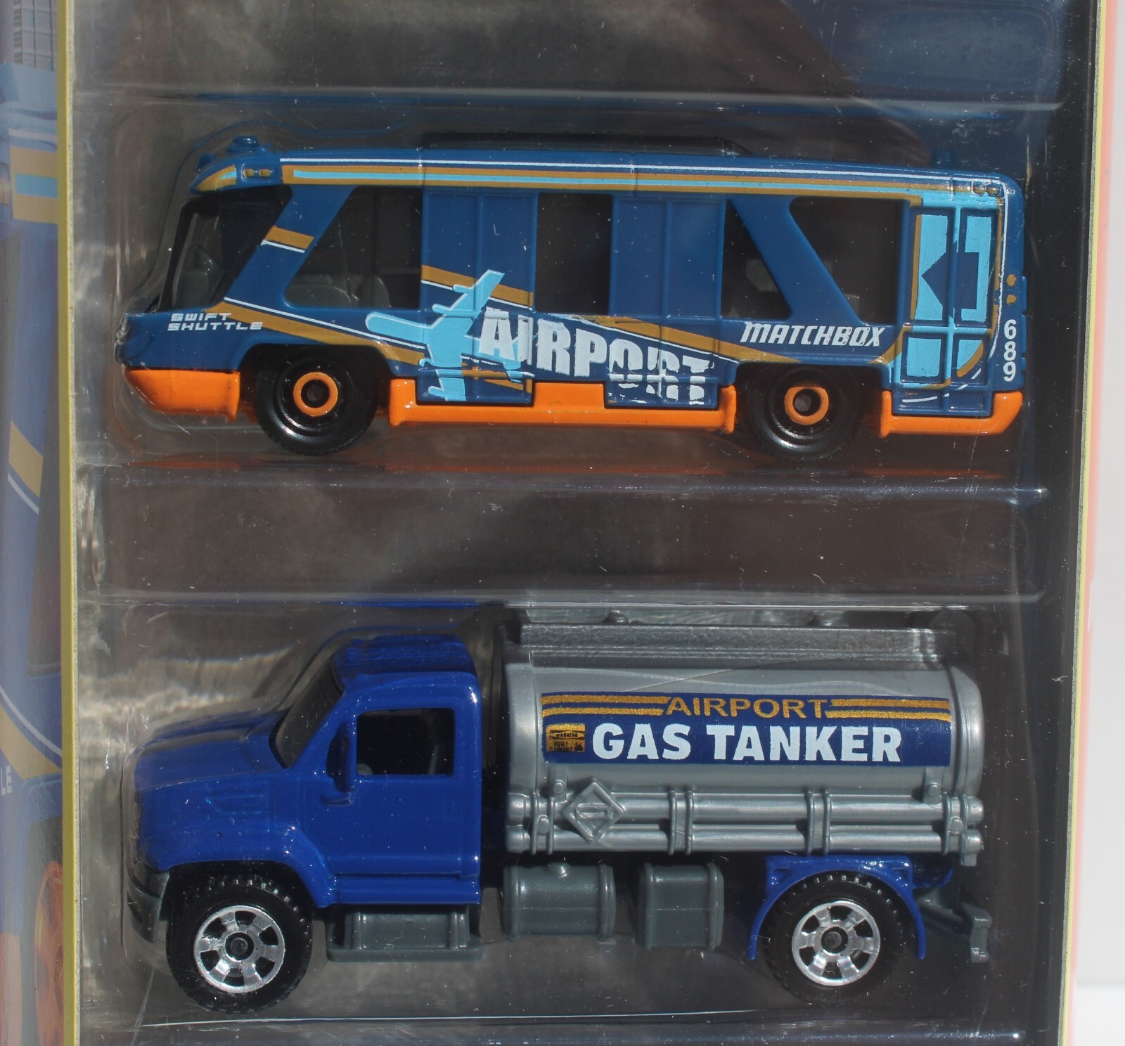 Matchbox Airport 5 Pack Toyota, Swift Shuttle, Lamborghini FNQHotwheels ...